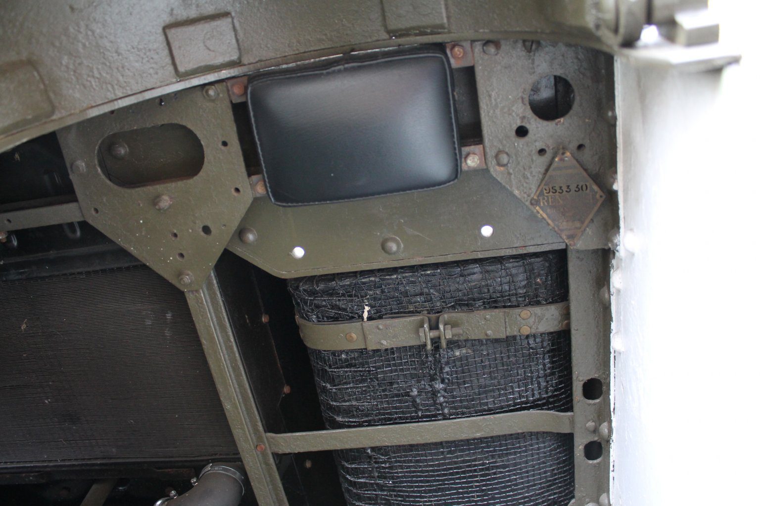 Renault UE tankette - Sold - Military classic vehicles