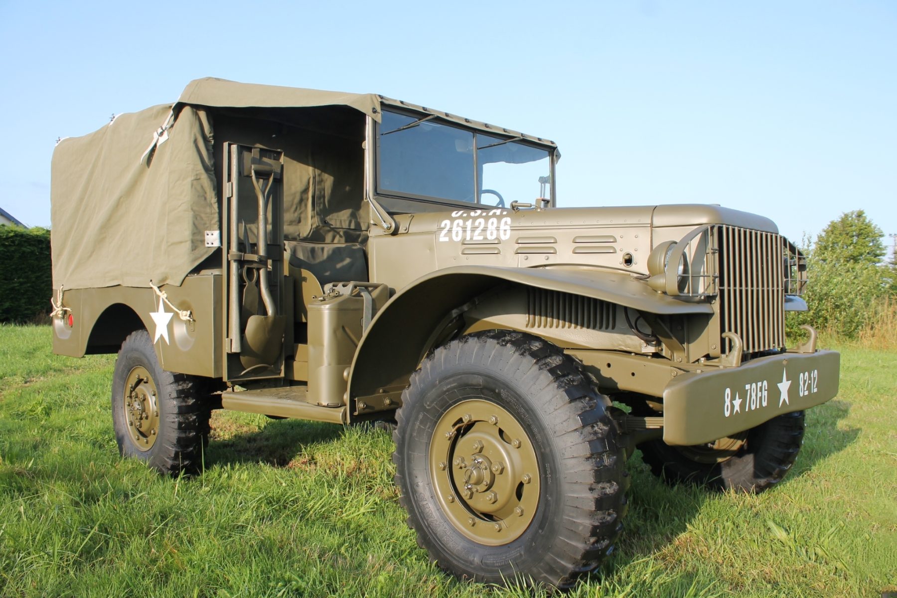DODGE WC56 "Command Car" - Military classic vehicles