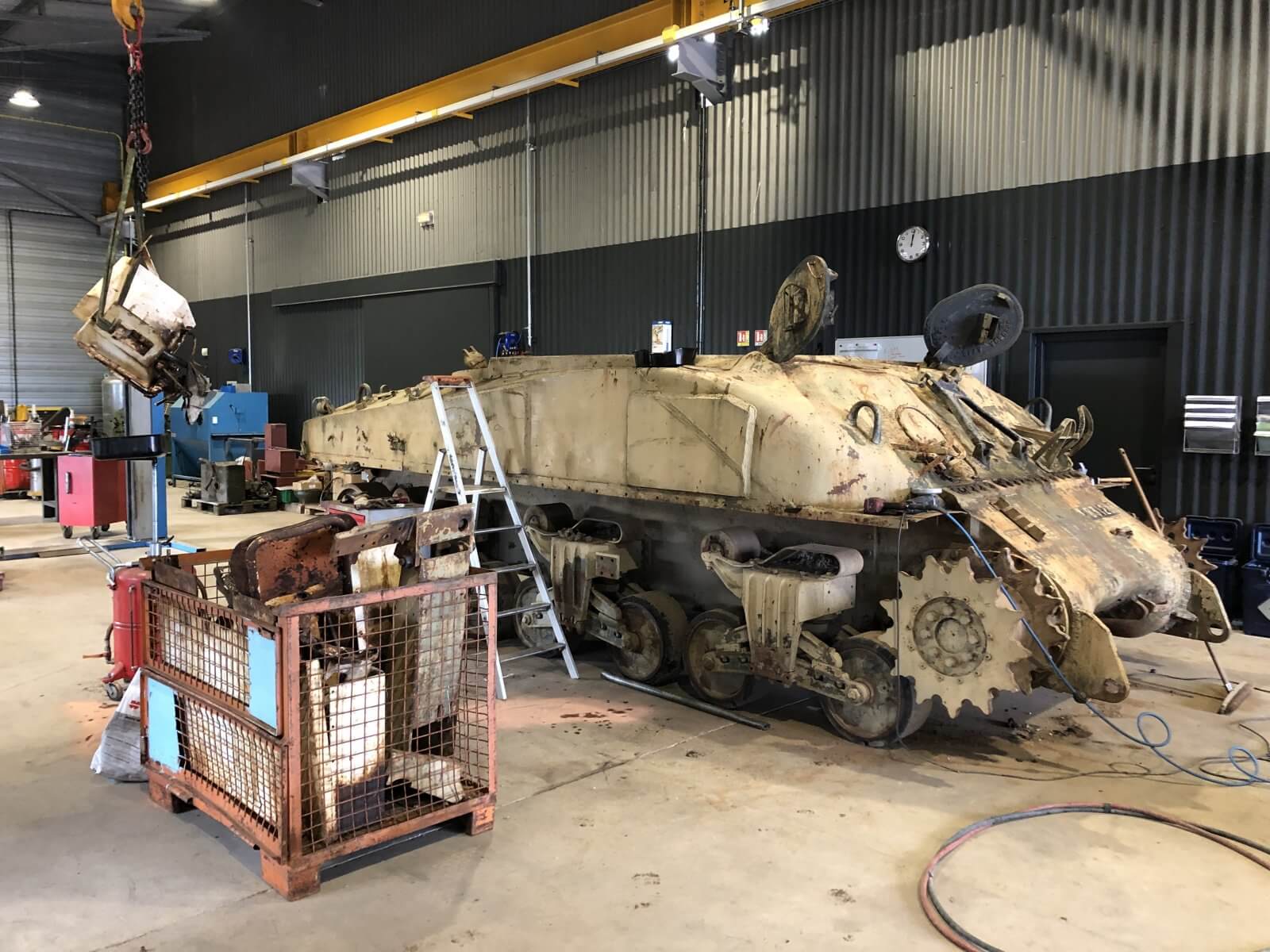 M4 SHERMAN "composite" - The Wheatcroft Collection - Military classic ...