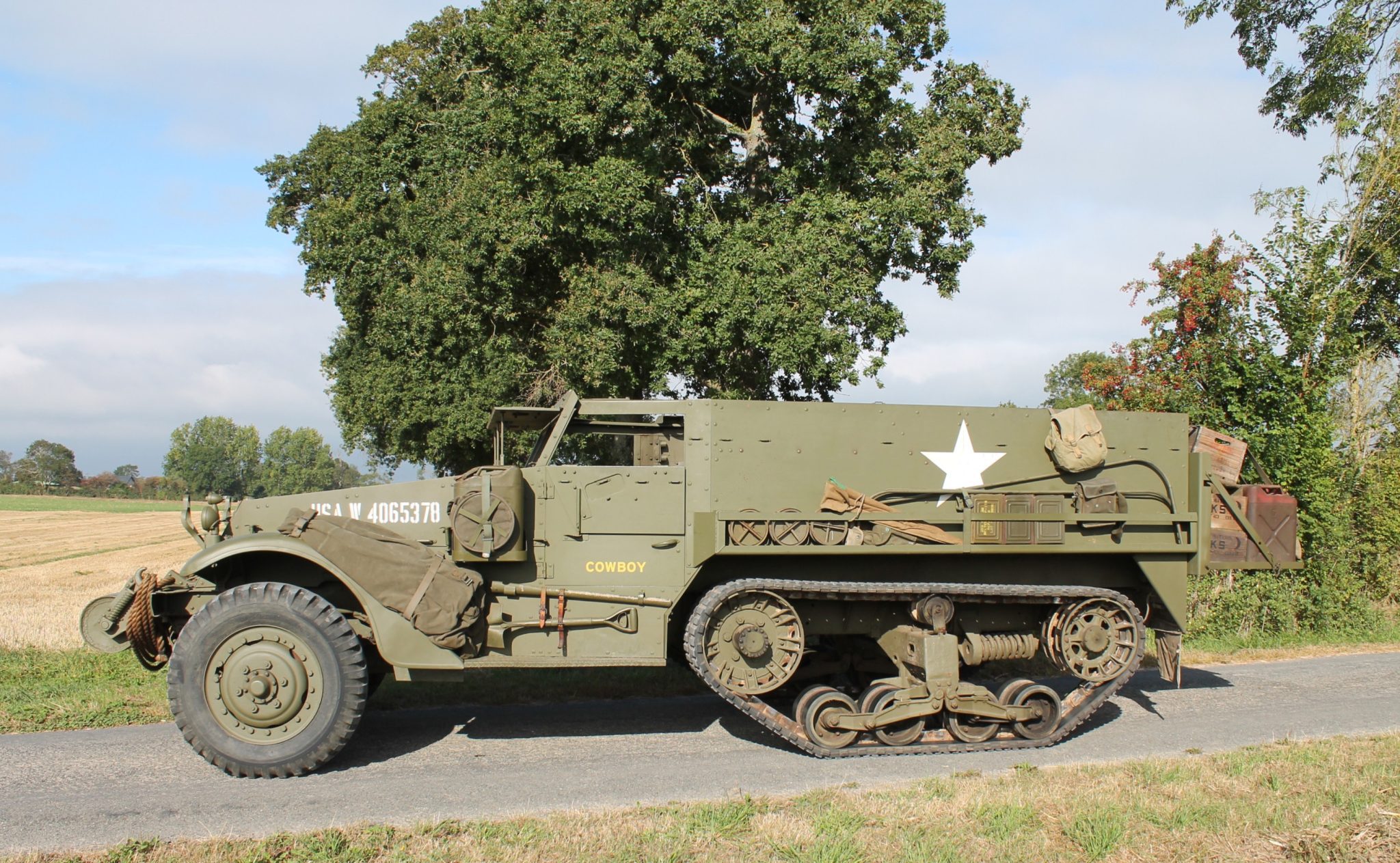 White M3 Half-Track -Sold - Military classic vehicles