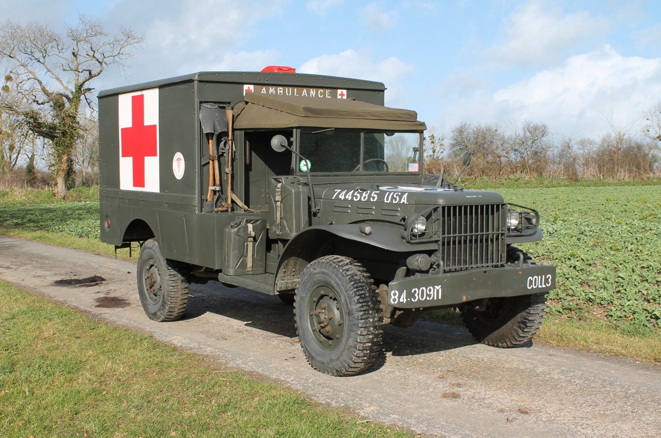 White M3 Half-Track -For sale - Military classic vehicles