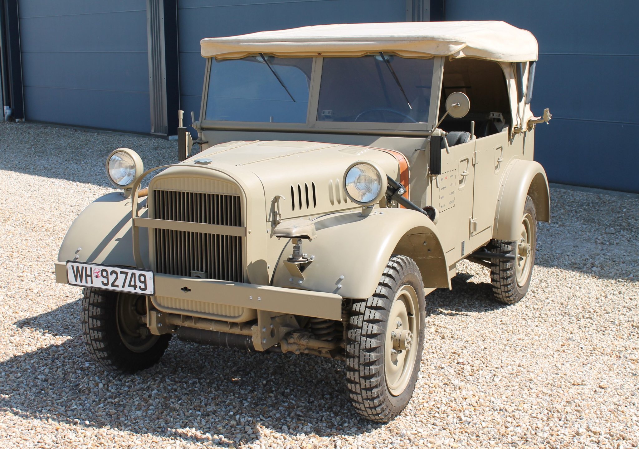 White M3 Half-Track -For sale - Military classic vehicles