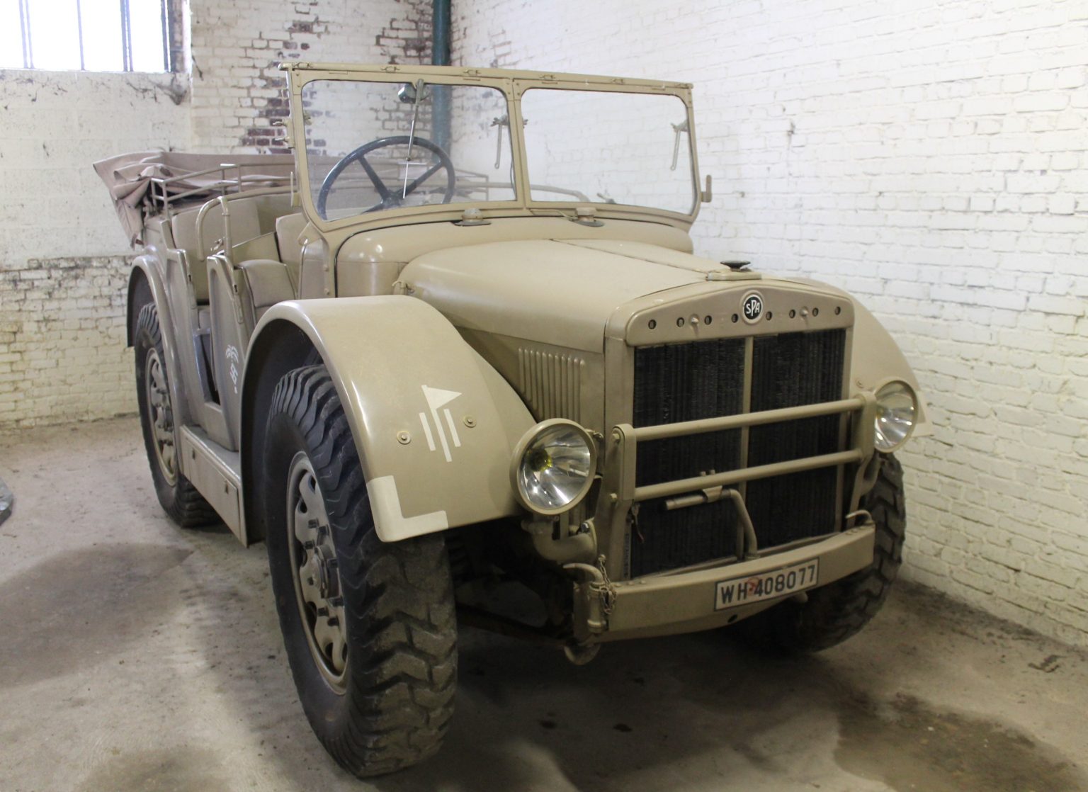 White M3 Half-Track -For sale - Military classic vehicles